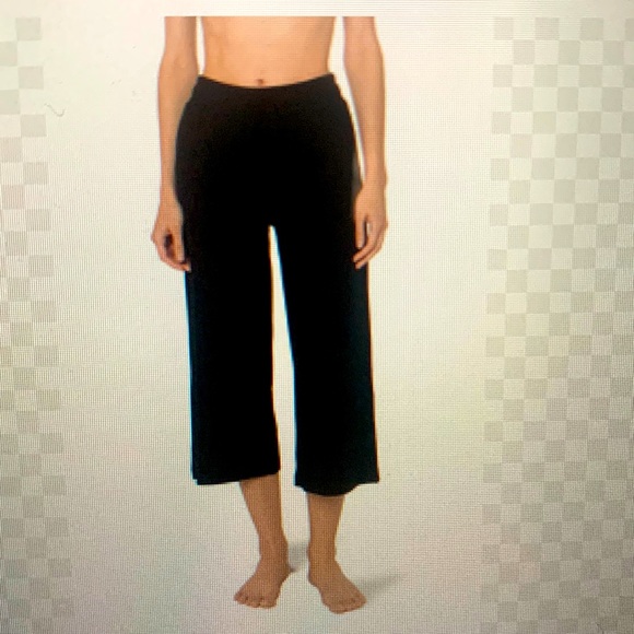 Kyodan | Pants & Jumpsuits | Kyodan Black Capri Wide Leg Workout Pants ...